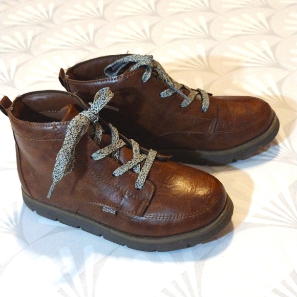 OshKosh B'gosh | Shoes | Oshkosh Girls Boots | Poshmark